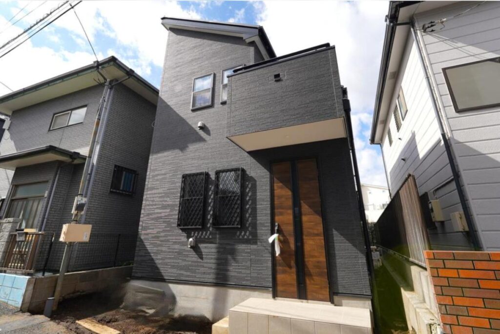 Mr. LANDについて｜30年以上の実績と信頼の不動産エージェント