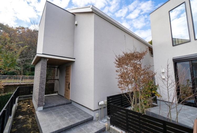 Mr. LAND - Buy, Sell, and Manage Japan Real Estate